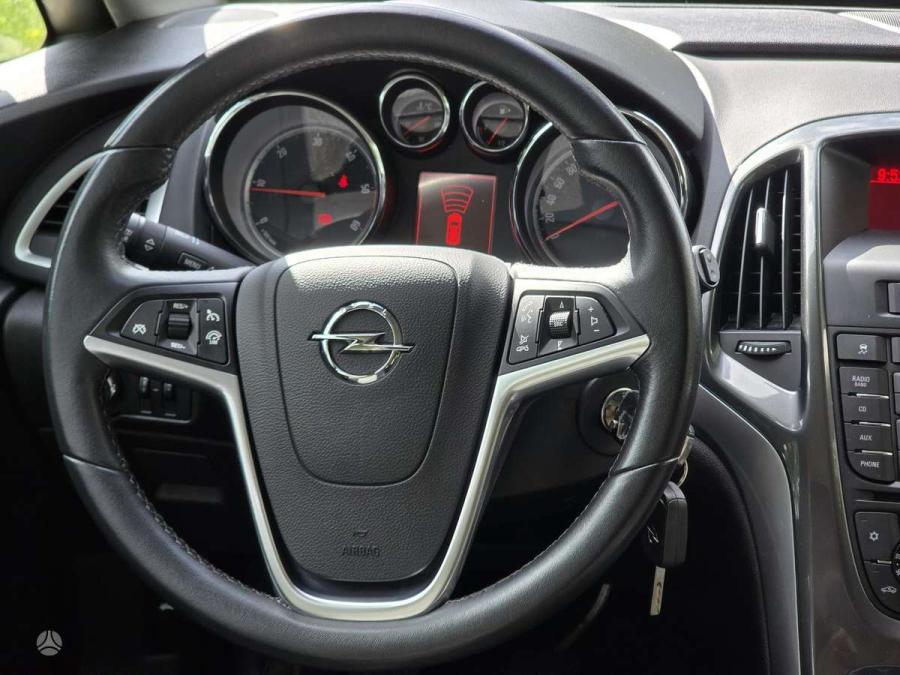 Pelēks Opel Astra 2013 Utena, ar dzinēja tilpumu 1.69 L un nobraukumu 292 tūkst. km par 2890 €, foto 19 vietnē AUTOMOTO.COM.LV