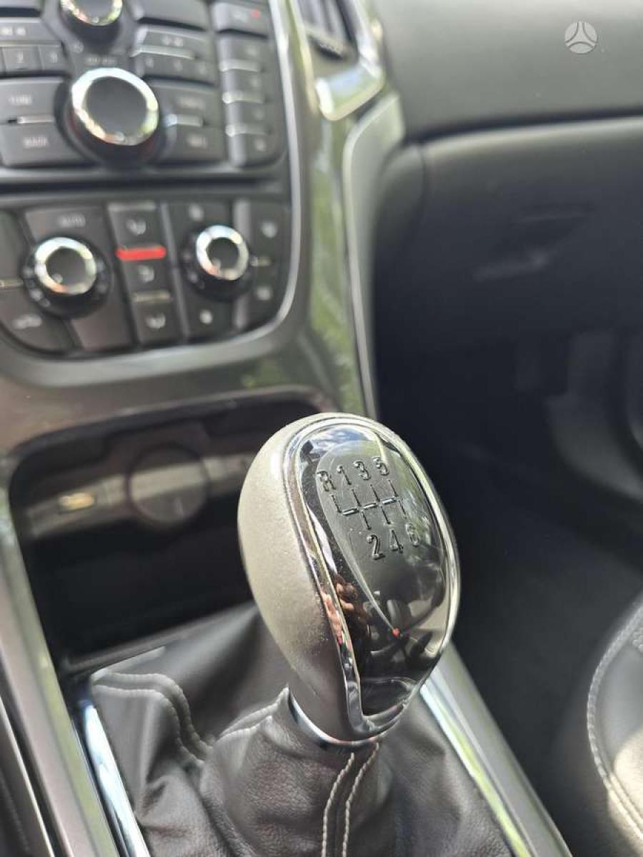 Pelēks Opel Astra 2013 Utena, ar dzinēja tilpumu 1.69 L un nobraukumu 292 tūkst. km par 2890 €, foto 26 vietnē AUTOMOTO.COM.LV