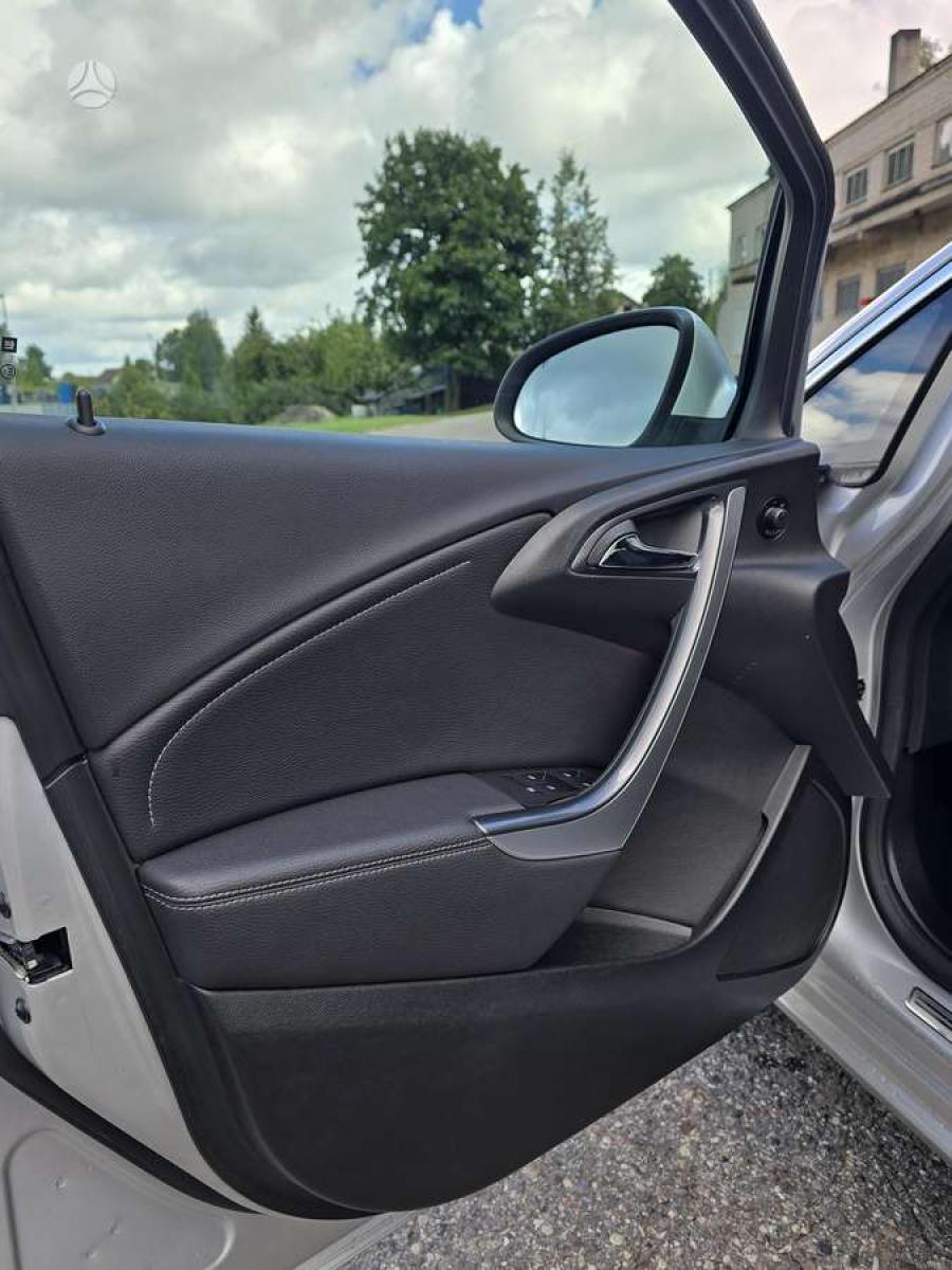 Pelēks Opel Astra 2013 Utena, ar dzinēja tilpumu 1.69 L un nobraukumu 292 tūkst. km par 2890 €, foto 31 vietnē AUTOMOTO.COM.LV