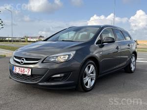 Grey Opel Astra 2013 in Liepaja, with an engine capacity of 1.40 L and mileage of 207 thousand km for 5200 €, photo  on AUTOMOTO.COM.LV
