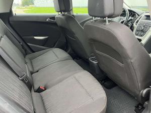 Pelēks Opel Astra 2013 Tauragė, ar dzinēja tilpumu 1.40 L un nobraukumu 270 tūkst. km par 2400 €, foto 15 vietnē AUTOMOTO.COM.LV