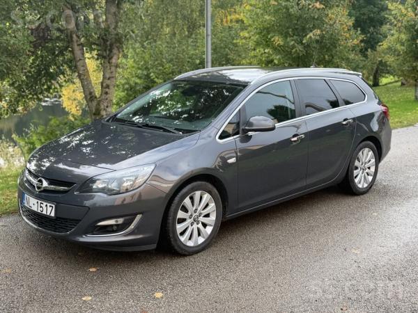 Pelēks Opel Astra 2013 Rēzekne, ar dzinēja tilpumu 1.70 L un nobraukumu 376 tūkst. km par 3850 €, foto 3 vietnē AUTOMOTO.COM.LV