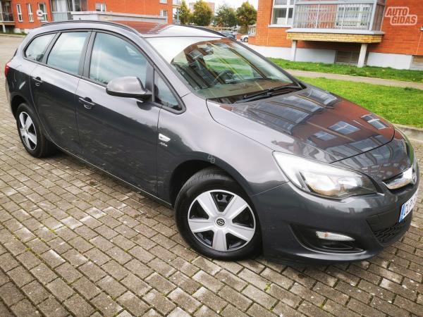 Pelēks Opel Astra 2013 Klaipėda, ar dzinēja tilpumu 1.70 L un nobraukumu 171 tūkst. km par 3390 €, foto 1 vietnē AUTOMOTO.COM.LV