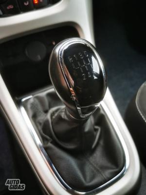 Grey Opel Astra 2013 in Klaipeda, with an engine capacity of 1.70 L and mileage of 171 thousand km for 3390 €, photo 24 on AUTOMOTO.COM.LV