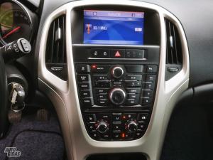 Grey Opel Astra 2013 in Klaipeda, with an engine capacity of 1.70 L and mileage of 171 thousand km for 3390 €, photo 30 on AUTOMOTO.COM.LV