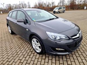 Pelēks Opel Astra 2014 Marijampole, ar dzinēja tilpumu 1.36 L un nobraukumu 147 tūkst. km par 4150 €, foto 4 vietnē AUTOMOTO.COM.LV