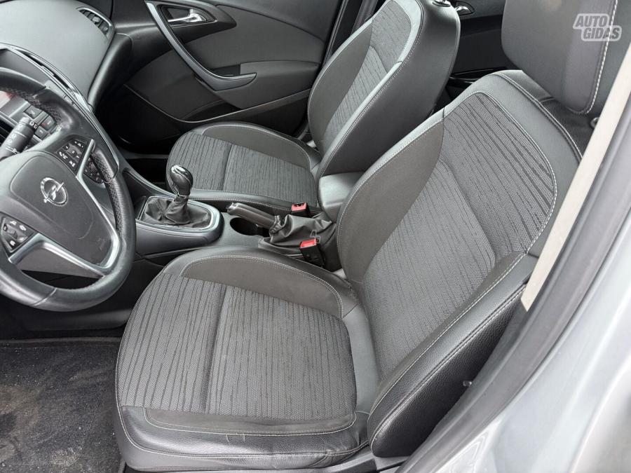 Pelēks Opel Astra 2014 Utena, ar dzinēja tilpumu 1.60 L un nobraukumu 250 tūkst. km par 3900 €, foto 10 vietnē AUTOMOTO.COM.LV