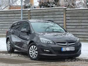Grey Opel Astra 2014 in Jelgava, with an engine capacity of 1.70 L and mileage of 248 thousand km for 4990 €, photo 7 on AUTOMOTO.COM.LV