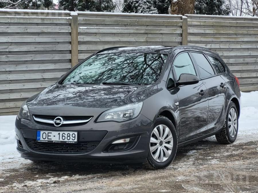 Grey Opel Astra 2014 in Jelgava, with an engine capacity of 1.70 L and mileage of 248 thousand km for 4990 €, photo 8 on AUTOMOTO.COM.LV