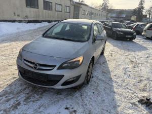 Grey Opel Astra 2014 in Marijampole, with an engine capacity of 1.36 L and mileage of 172 thousand km for 3999 €, photo  on AUTOMOTO.COM.LV