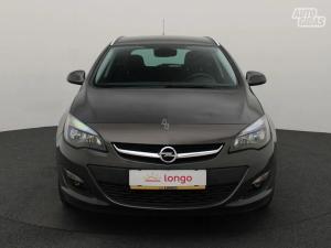 Grey Opel Astra 2014 in Vilnius, with an engine capacity of 1.60 L and mileage of 114 thousand km for 5899 €, photo 4 on AUTOMOTO.COM.LV