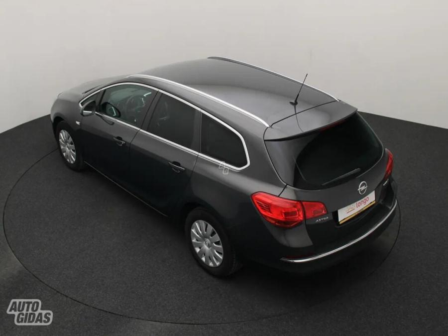 Grey Opel Astra 2014 in Vilnius, with an engine capacity of 1.60 L and mileage of 114 thousand km for 5899 €, photo 13 on AUTOMOTO.COM.LV