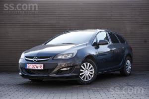 Grey Opel Astra 2014 in Riga, with an engine capacity of 2.00 L and mileage of 324 thousand km for 4490 €, photo  on AUTOMOTO.COM.LV