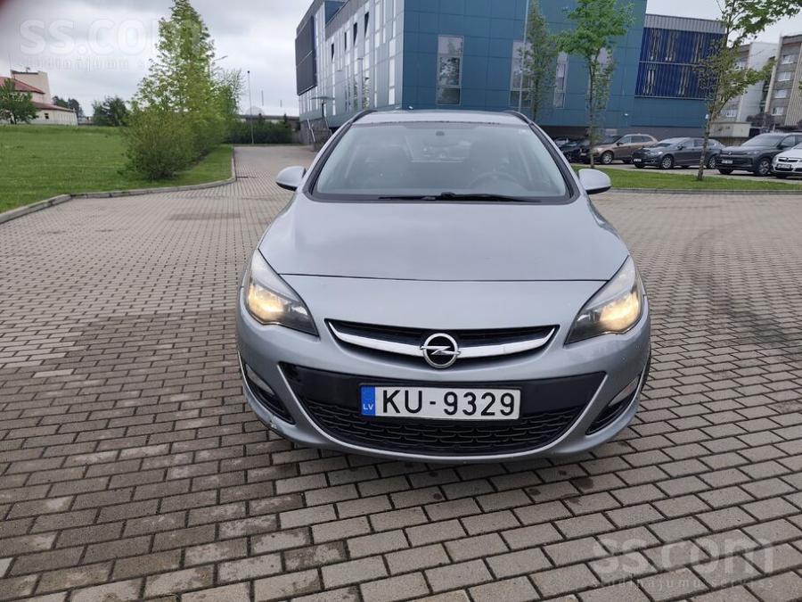 Pelēks Opel Astra 2014 Jēkabpils, ar dzinēja tilpumu 1.70 L un nobraukumu 309 tūkst. km par 2100 €, foto 3 vietnē AUTOMOTO.COM.LV