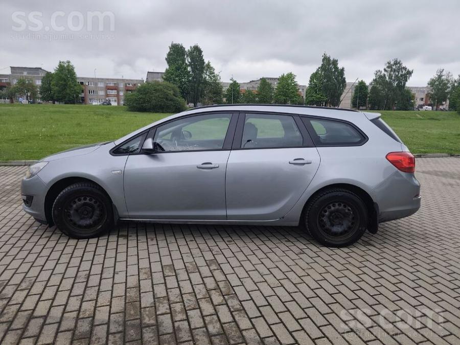Pelēks Opel Astra 2014 Jēkabpils, ar dzinēja tilpumu 1.70 L un nobraukumu 309 tūkst. km par 2100 €, foto 9 vietnē AUTOMOTO.COM.LV