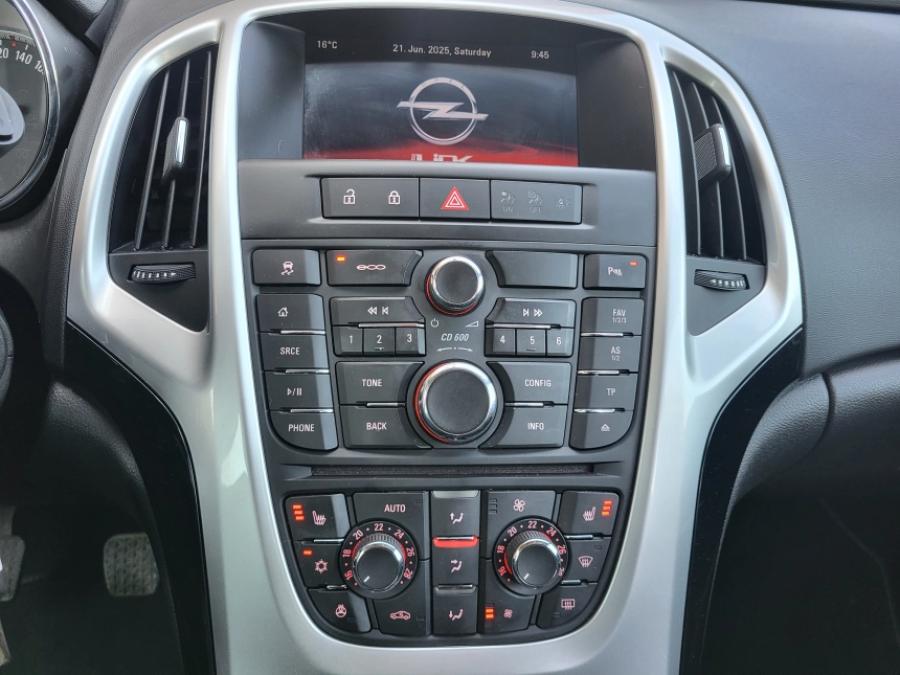 Pelēks Opel Astra 2014 Rīga, ar dzinēja tilpumu 1.70 L un nobraukumu 248 tūkst. km par 4990 €, foto 11 vietnē AUTOMOTO.COM.LV