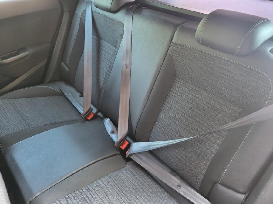 Pelēks Opel Astra 2014 Rīga, ar dzinēja tilpumu 1.70 L un nobraukumu 248 tūkst. km par 4990 €, foto 18 vietnē AUTOMOTO.COM.LV