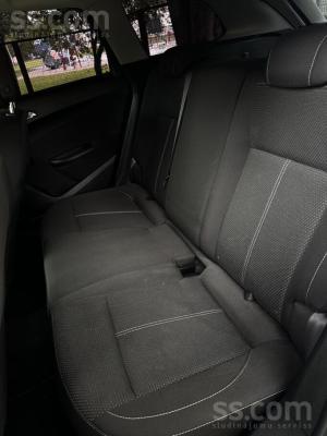Grey Opel Astra 2014 in Riga, with an engine capacity of 1.60 L and mileage of 262 thousand km for 3400 €, photo 18 on AUTOMOTO.COM.LV