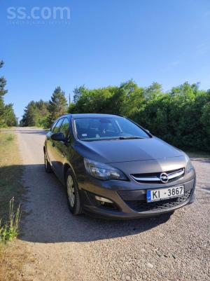 Grey Opel Astra 2014 in Liepaja, with an engine capacity of 1.70 L and mileage of 416 thousand km for 2200 €, photo  on AUTOMOTO.COM.LV