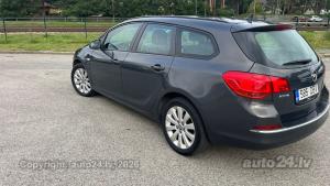 Pelēks Opel Astra 2014 Tallina, ar dzinēja tilpumu 1.70 L un nobraukumu 281 tūkst. km par 4180 €, foto 4 vietnē AUTOMOTO.COM.LV