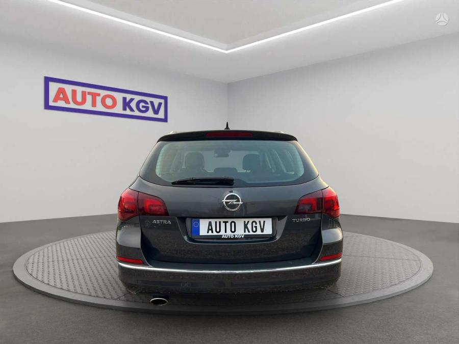 Pelēks Opel Astra 2014 Kauņa, ar dzinēja tilpumu 1.40 L un nobraukumu 149 tūkst. km par 6499 €, foto 5 vietnē AUTOMOTO.COM.LV