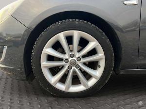 Pelēks Opel Astra 2014 Kauņa, ar dzinēja tilpumu 1.40 L un nobraukumu 149 tūkst. km par 6499 €, foto 19 vietnē AUTOMOTO.COM.LV