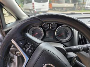 Pelēks Opel Astra 2014 Kauņa, ar dzinēja tilpumu 1.96 L un nobraukumu 289 tūkst. km par 5250 €, foto 7 vietnē AUTOMOTO.COM.LV