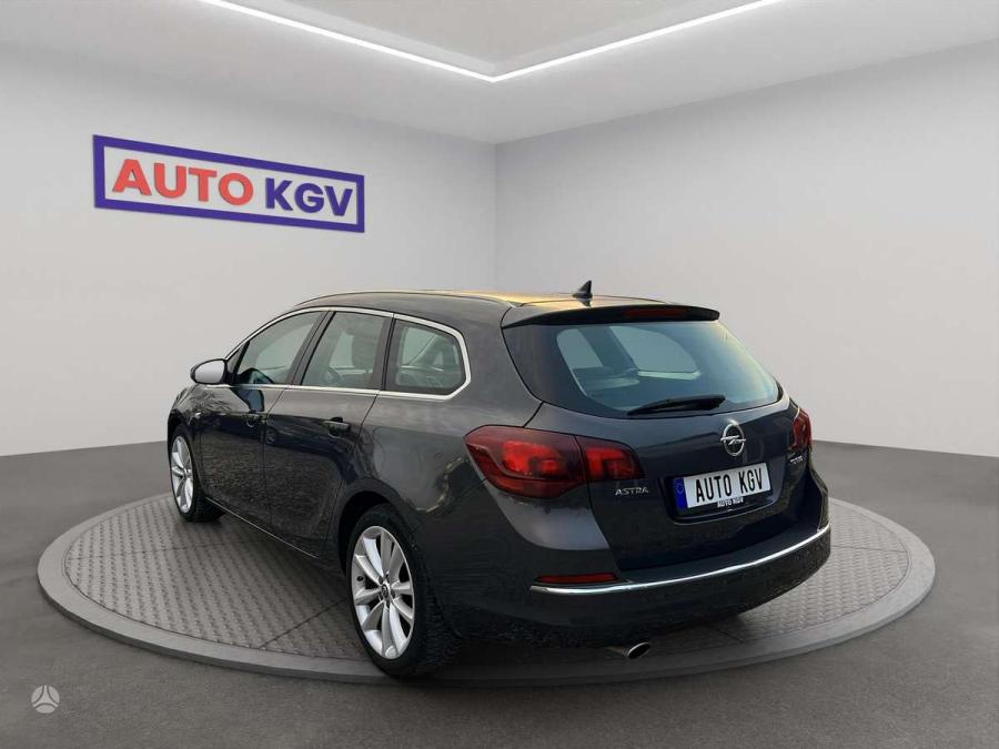Pelēks Opel Astra 2014 Kauņa, ar dzinēja tilpumu 1.40 L un nobraukumu 149 tūkst. km par 6499 €, foto 4 vietnē AUTOMOTO.COM.LV