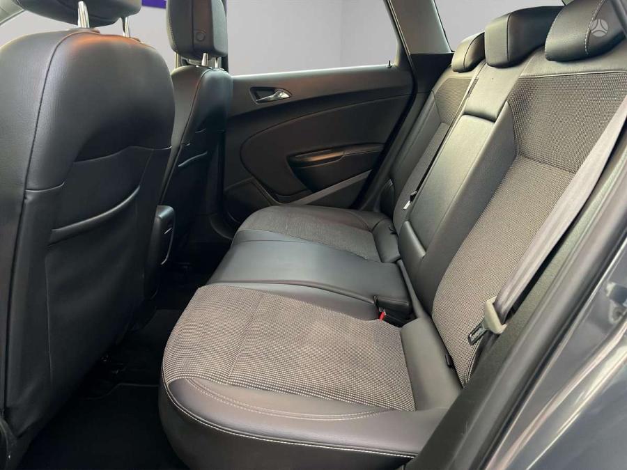 Pelēks Opel Astra 2014 Kauņa, ar dzinēja tilpumu 1.40 L un nobraukumu 149 tūkst. km par 6499 €, foto 12 vietnē AUTOMOTO.COM.LV