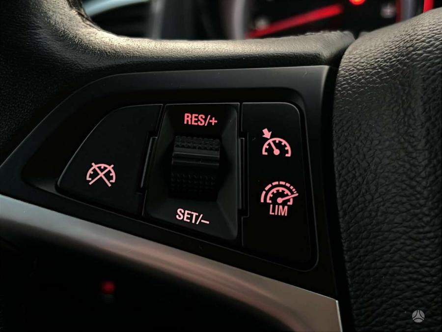 Pelēks Opel Astra 2014 Kauņa, ar dzinēja tilpumu 1.40 L un nobraukumu 149 tūkst. km par 6499 €, foto 15 vietnē AUTOMOTO.COM.LV