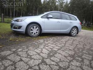 Pelēks Opel Astra 2014 Rīga, ar dzinēja tilpumu 1.70 L un nobraukumu 217 tūkst. km par 3450 €, foto 1 vietnē AUTOMOTO.COM.LV