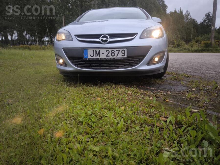 Pelēks Opel Astra 2014 Rīga, ar dzinēja tilpumu 1.70 L un nobraukumu 217 tūkst. km par 3450 €, foto 8 vietnē AUTOMOTO.COM.LV