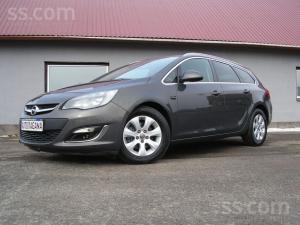 Grey Opel Astra 2014 in Riga, with an engine capacity of 1.70 L and mileage of 231 thousand km for 5850 €, photo 3 on AUTOMOTO.COM.LV