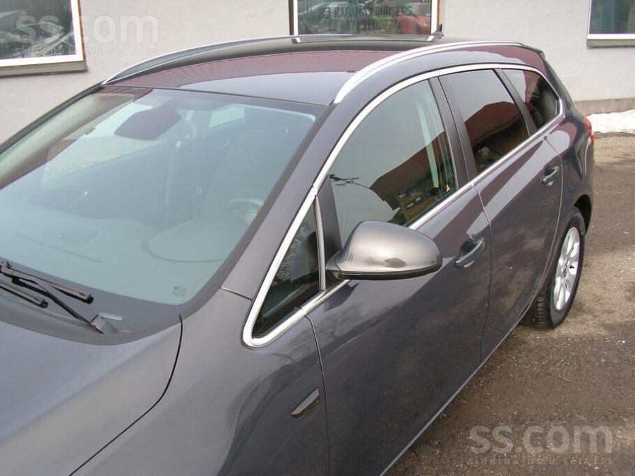 Grey Opel Astra 2014 in Riga, with an engine capacity of 1.70 L and mileage of 231 thousand km for 5850 €, photo 14 on AUTOMOTO.COM.LV