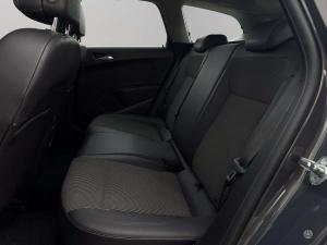 Grey Opel Astra 2014 in Kaunas, with an engine capacity of 1.40 L and mileage of 249 thousand km for 4499 €, photo 12 on AUTOMOTO.COM.LV