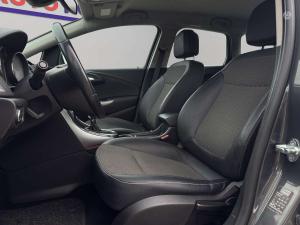 Grey Opel Astra 2014 in Kaunas, with an engine capacity of 1.40 L and mileage of 249 thousand km for 4499 €, photo 15 on AUTOMOTO.COM.LV