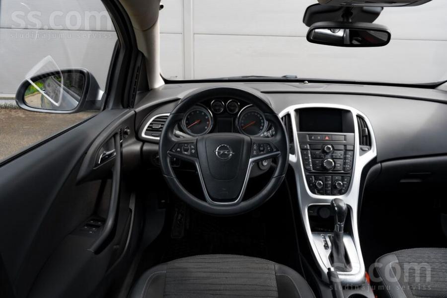 Pelēks Opel Astra 2015 Rīga, ar dzinēja tilpumu 1.40 L un nobraukumu 0 tūkst. km par 4400 €, foto 17 vietnē AUTOMOTO.COM.LV
