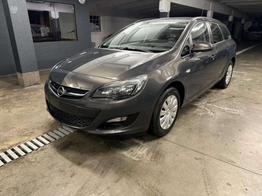 Pelēks Opel Astra 2015 Kauņa, ar dzinēja tilpumu 1.60 L un nobraukumu 174 tūkst. km par 3800 €, foto 1 vietnē AUTOMOTO.COM.LV