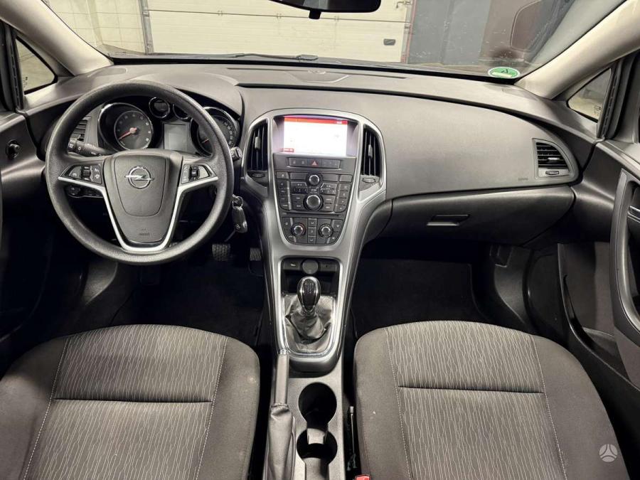 Pelēks Opel Astra 2015 Kauņa, ar dzinēja tilpumu 1.60 L un nobraukumu 174 tūkst. km par 3800 €, foto 12 vietnē AUTOMOTO.COM.LV