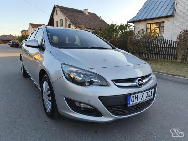 Pelēks Opel Astra 2015 Mažeikiai, ar dzinēja tilpumu 1.60 L un nobraukumu 178 tūkst. km par 4250 €, foto 6 vietnē AUTOMOTO.COM.LV