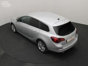 Grey Opel Astra 2015 in Vilnius, with an engine capacity of 1.40 L and mileage of 175 thousand km for 6499 €, photo 13 on AUTOMOTO.COM.LV
