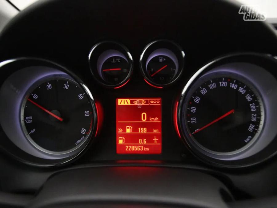 Pelēks Opel Astra 2015 Viļņa, ar dzinēja tilpumu 1.60 L un nobraukumu 229 tūkst. km par 5499 €, foto 20 vietnē AUTOMOTO.COM.LV