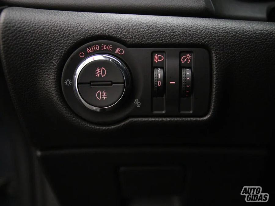 Pelēks Opel Astra 2015 Viļņa, ar dzinēja tilpumu 1.60 L un nobraukumu 229 tūkst. km par 5499 €, foto 27 vietnē AUTOMOTO.COM.LV