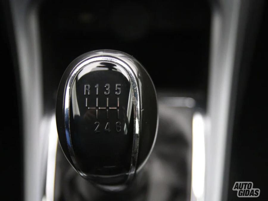Pelēks Opel Astra 2015 Viļņa, ar dzinēja tilpumu 1.60 L un nobraukumu 229 tūkst. km par 5499 €, foto 30 vietnē AUTOMOTO.COM.LV
