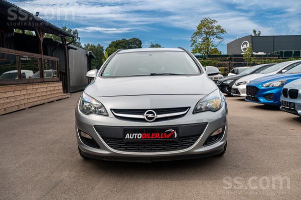 Pelēks Opel Astra 2015 Rīga, ar dzinēja tilpumu 1.60 L un nobraukumu 0 tūkst. km par 3950 €, foto 3 vietnē AUTOMOTO.COM.LV