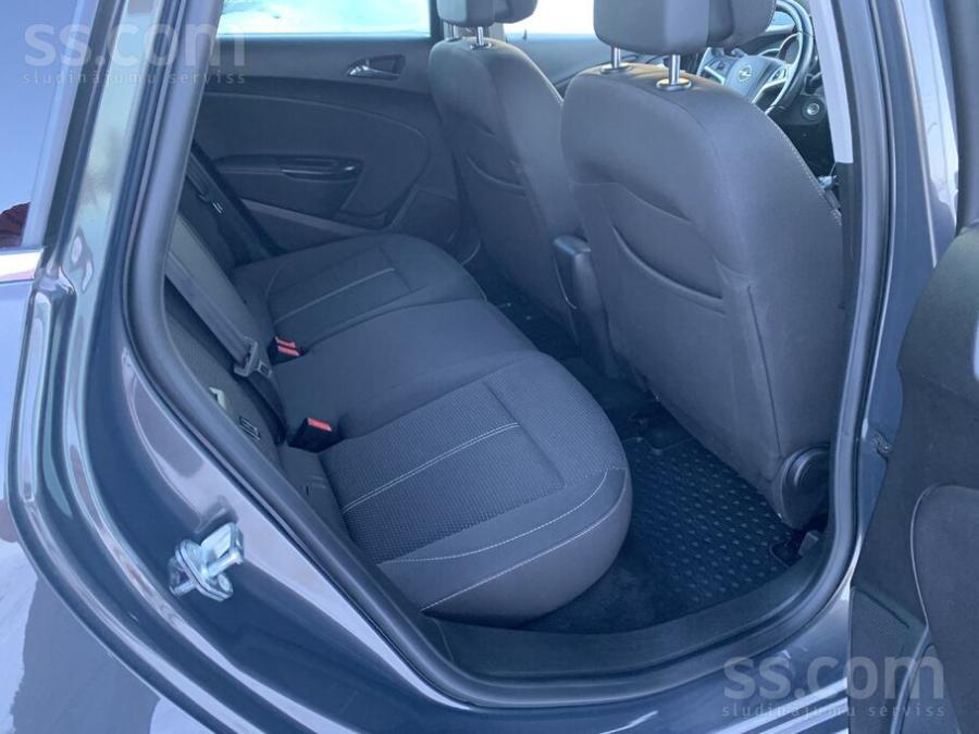 Pelēks Opel Astra 2015 Ogre, ar dzinēja tilpumu 1.60 L un nobraukumu 233 tūkst. km par 5350 €, foto 13 vietnē AUTOMOTO.COM.LV