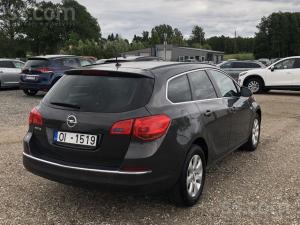 Grey Opel Astra 2015 in Cesis, with an engine capacity of 1.60 L and mileage of 0 thousand km for 4700 €, photo 4 on AUTOMOTO.COM.LV