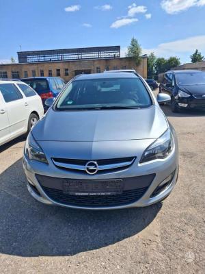 Pelēks Opel Astra 2015 Rokiškis, ar dzinēja tilpumu 1.60 L un nobraukumu 181 tūkst. km par 3100 €, foto  vietnē AUTOMOTO.COM.LV
