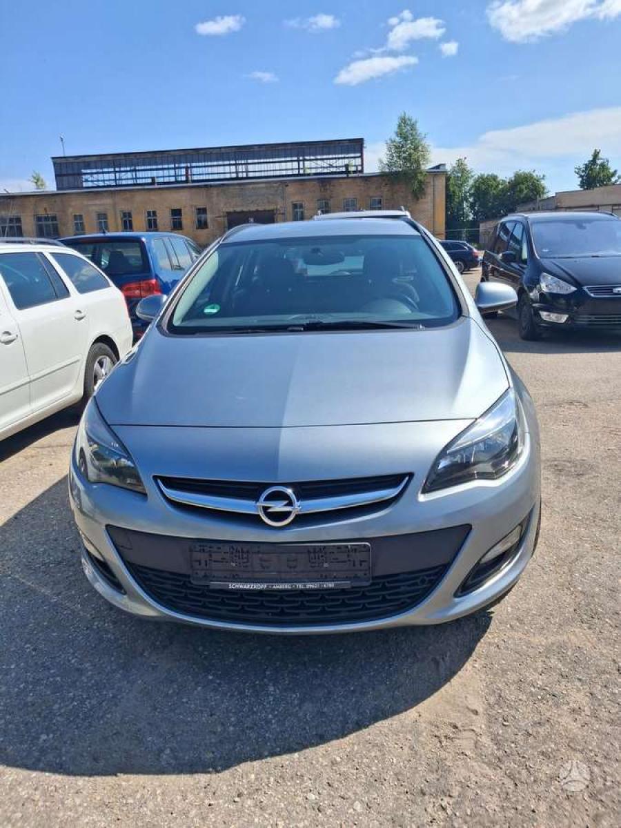 Pelēks Opel Astra 2015 Rokiškis, ar dzinēja tilpumu 1.60 L un nobraukumu 181 tūkst. km par 3100 €, foto 1 vietnē AUTOMOTO.COM.LV