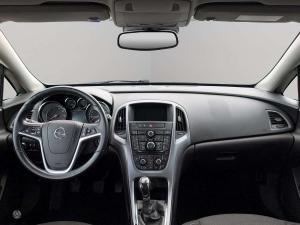 Grey Opel Astra 2015 in Vilnius, with an engine capacity of 1.60 L and mileage of 196 thousand km for 5999 €, photo 13 on AUTOMOTO.COM.LV